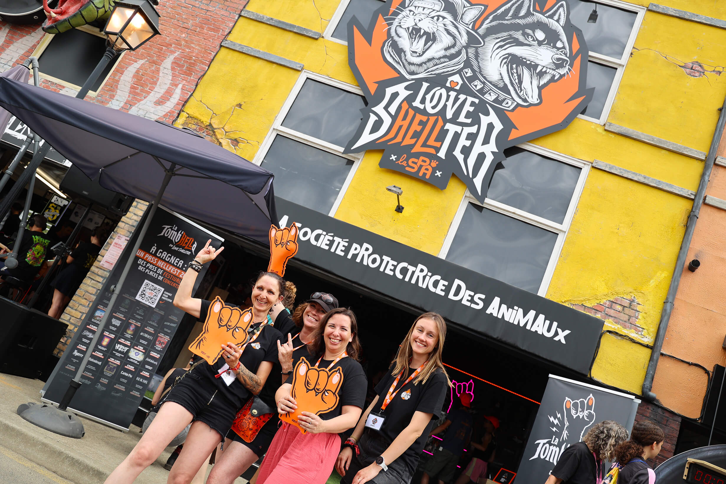 Retour sur la 3e édition du Love sHELLter de la SPA au Hellfest - LA SPA